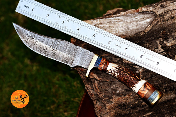 CUSTOM MADE HAND FORGED DAMASCUS 10" HUNTING/BOWIE KNIFE STAG/ANTLER H – M Damascus